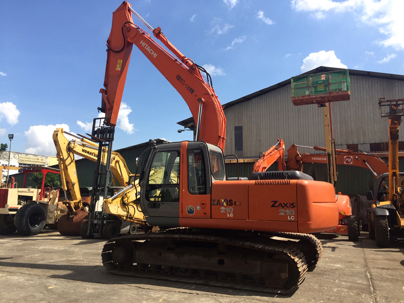 HITACHI ZX210 | ZX210