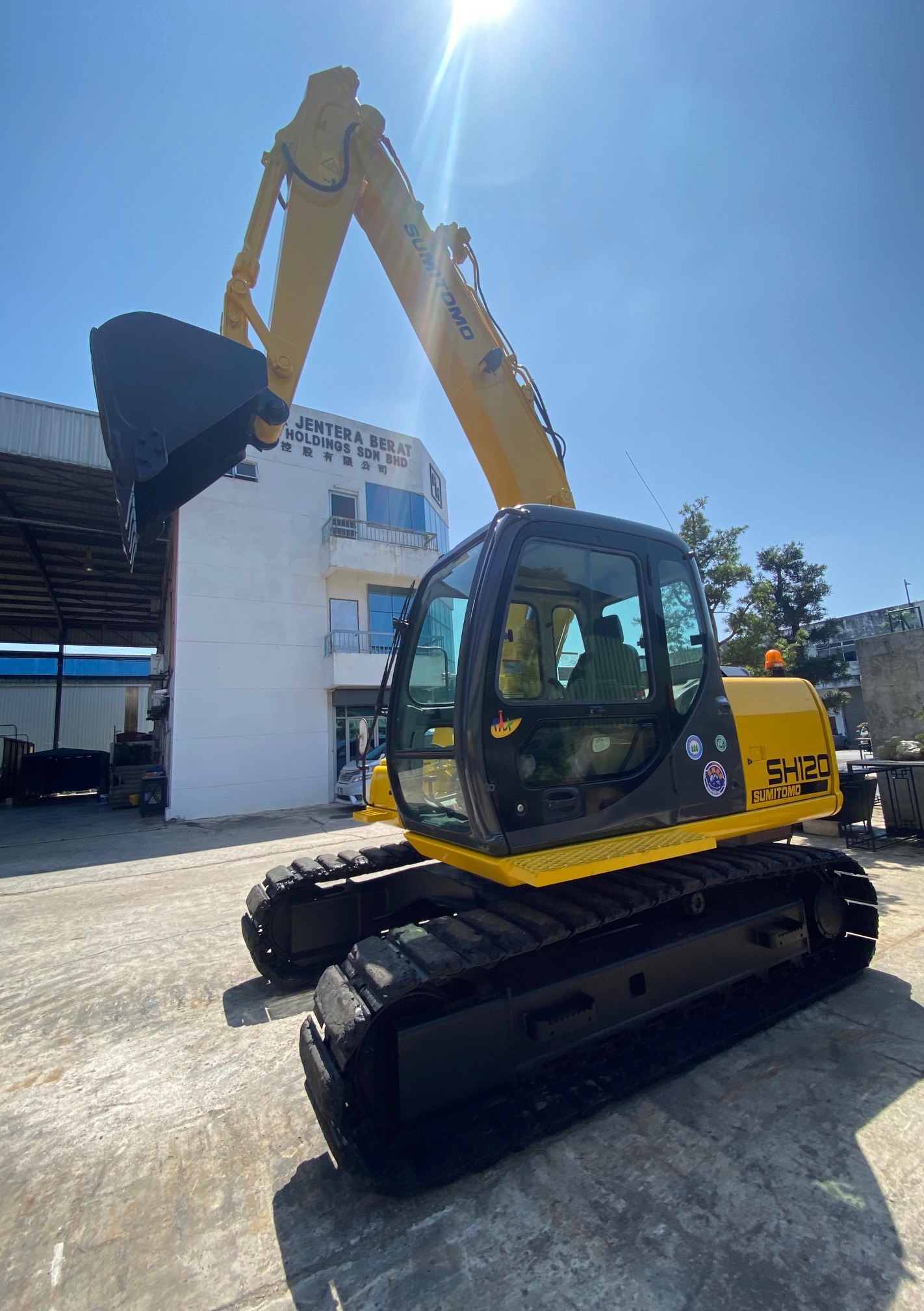 Reconditioned Excavator, SUMITOMO SH120-3, 12ton - Malaysia