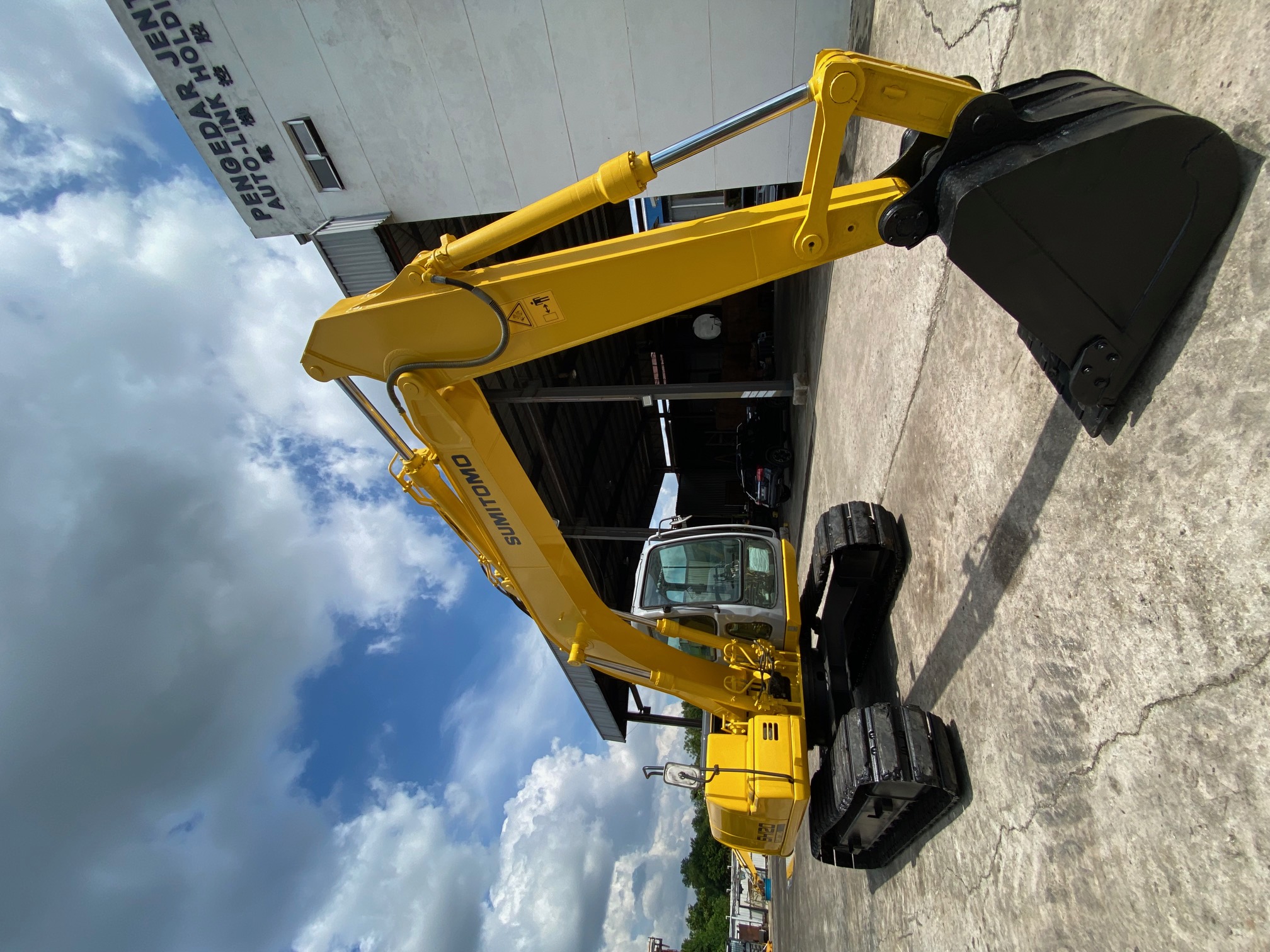 Reconditioned Excavator, SUMITOMO SH120-3, 12ton - Malaysia